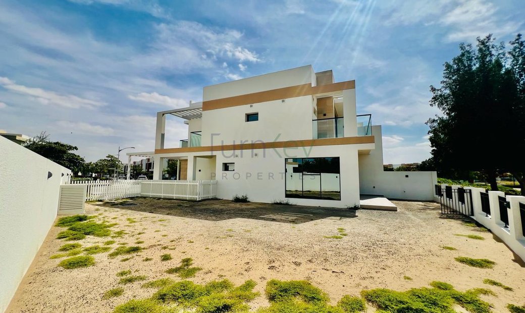 Biggest Plot | 4 Br + M | Park View | In Dubai, Dubai, United Arab ...