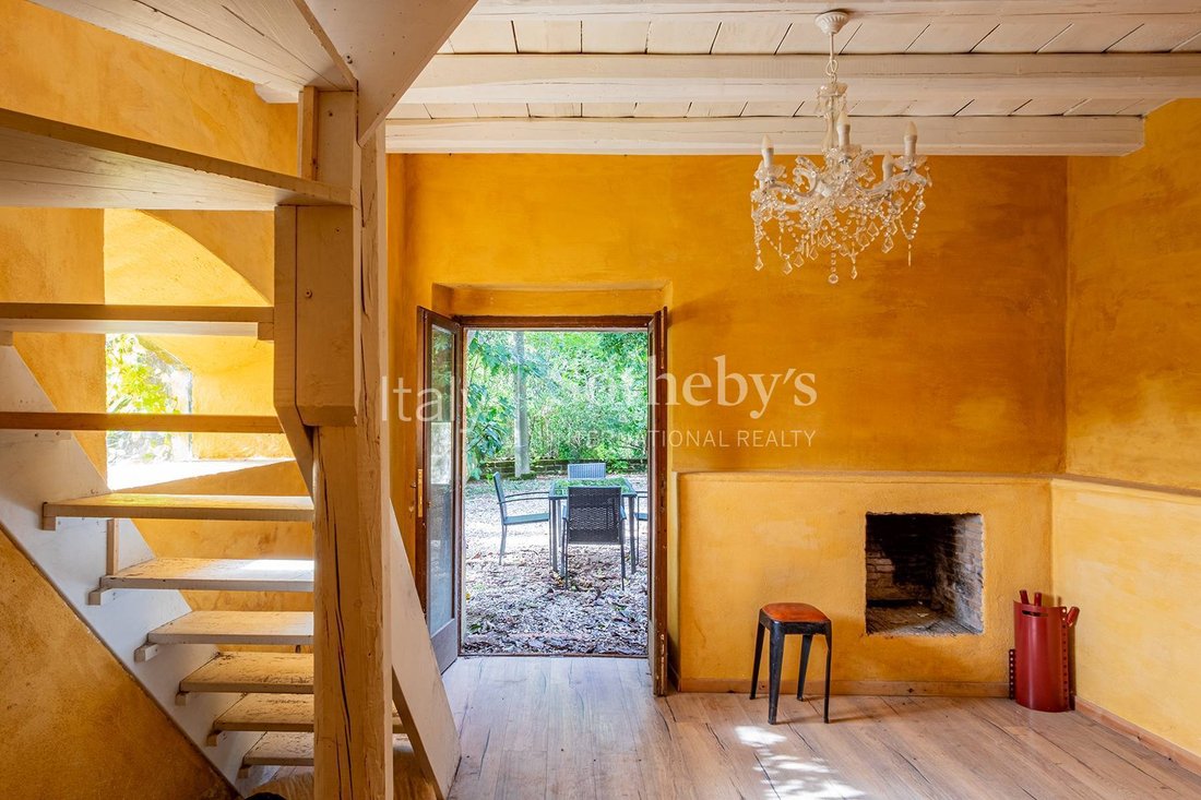 Charming Country House Among The Vineyards Of Melizzano In Campania ...