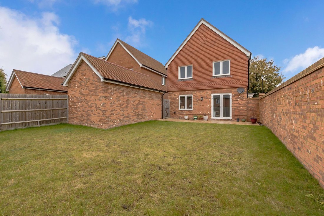 House Crowborough In Crowborough, England, United Kingdom For Sale ...