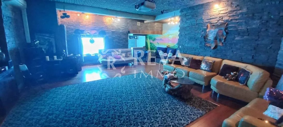 Mahina House In Māhina, Windward Islands, French Polynesia For Sale ...