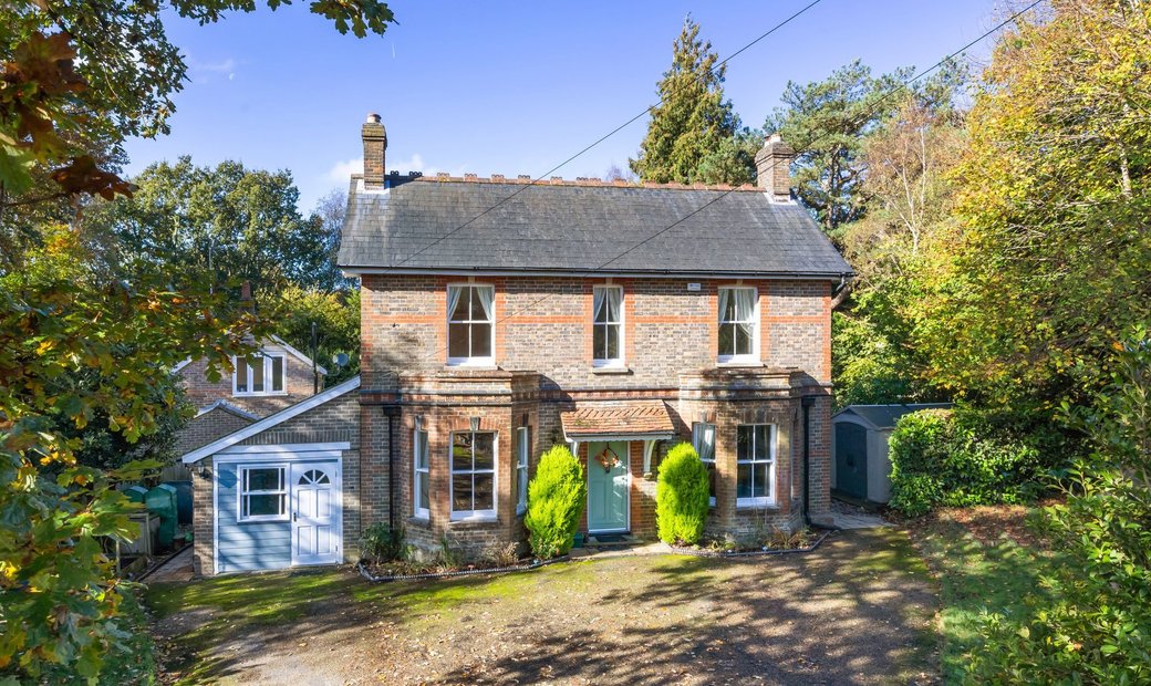 House Crowborough In Crowborough, England, United Kingdom For Sale ...