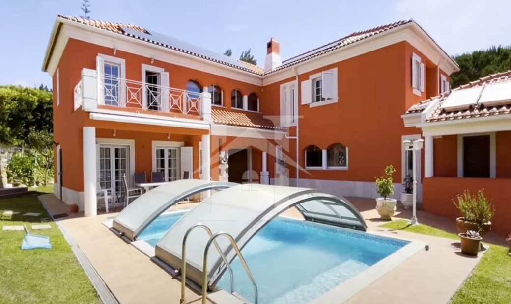 Luxury 6 Bedroom Villa In The Prestigious Quinta Da In Sintra, Lisbon ...