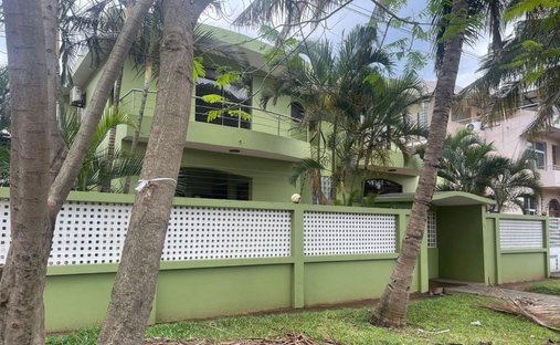 Luxury houses with balcony for sale in Maputo, Mozambique | JamesEdition