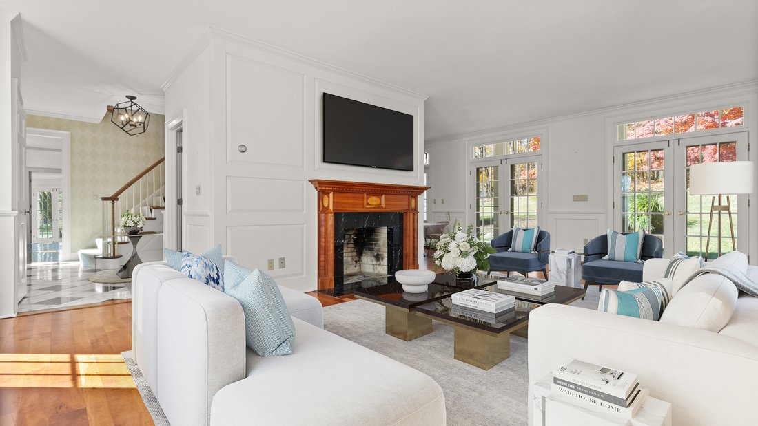 Immaculate Estate On 17 Acres Of In Austerlitz, New York, United States ...