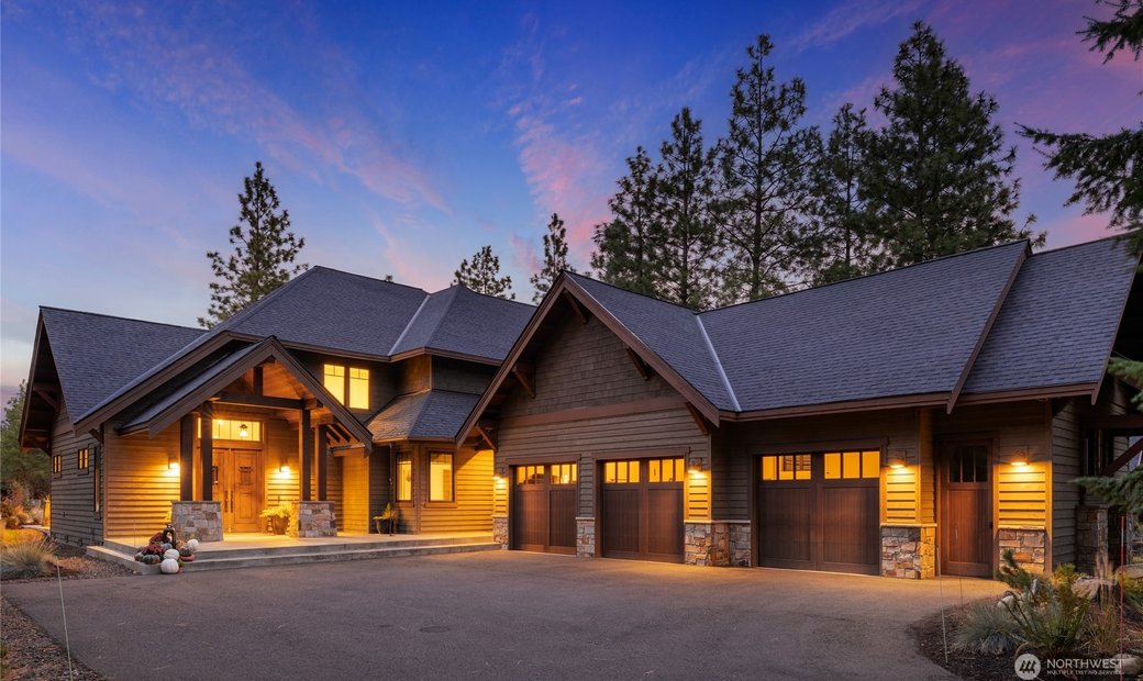 Tumble Creek Custom Home On The Paint In Cle Elum, Washington, United ...