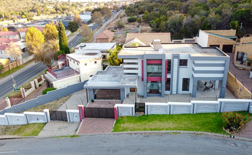 Luxury country homes with balcony for sale in Alberton, Gauteng, South ...