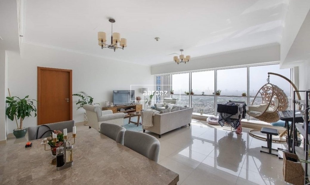 Large Layout | Upgraded | High Floor In Dubai, Dubai, United Arab ...