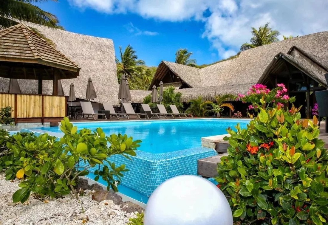 Bora Bora Hotel In Bora Bora, Leeward Islands, French Polynesia For ...