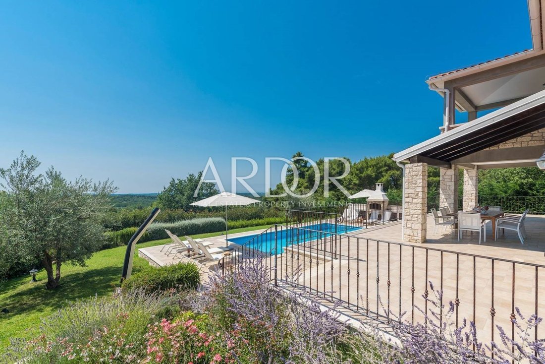 House Strpačići, Višnjan, 355m2 In Višnjan, Istria County, Croatia For ...