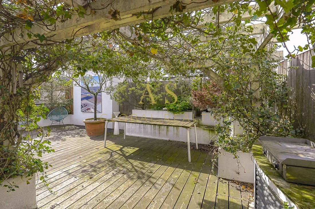 Magnificent Penthouse Panoramic Terrace In Paris, île De France, France ...