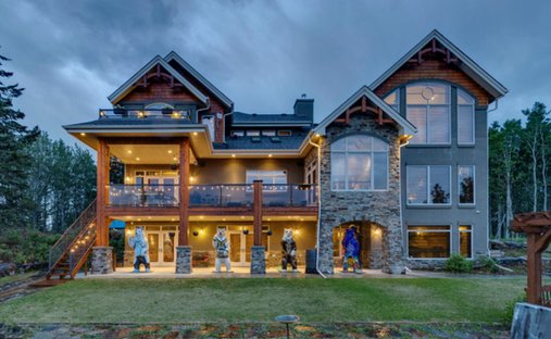 Luxury farm ranches for sale in Alberta, Canada | JamesEdition