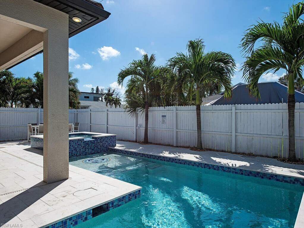 Captivating Naples Park Residence In Naples, Florida, United States For ...