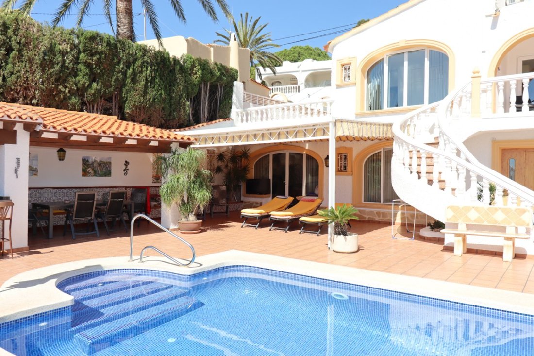 Beautiful Traditional House With Sea Views In Calp, Valencian Community ...