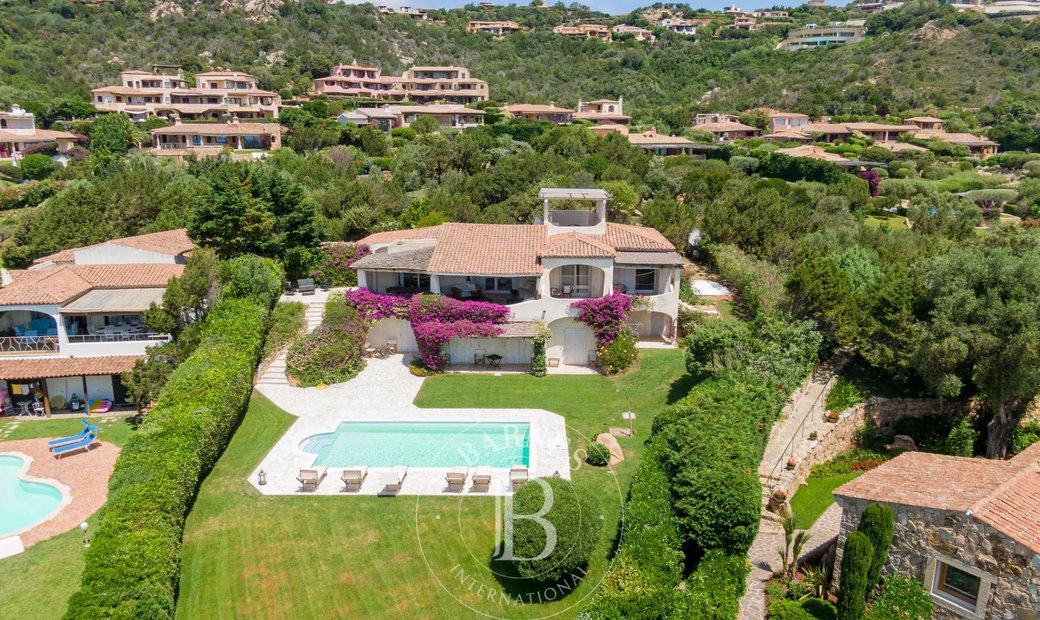 Villa Le Suisse | Porto Cervo Dans Porto Cervo, Sardaigne, Italie à ...