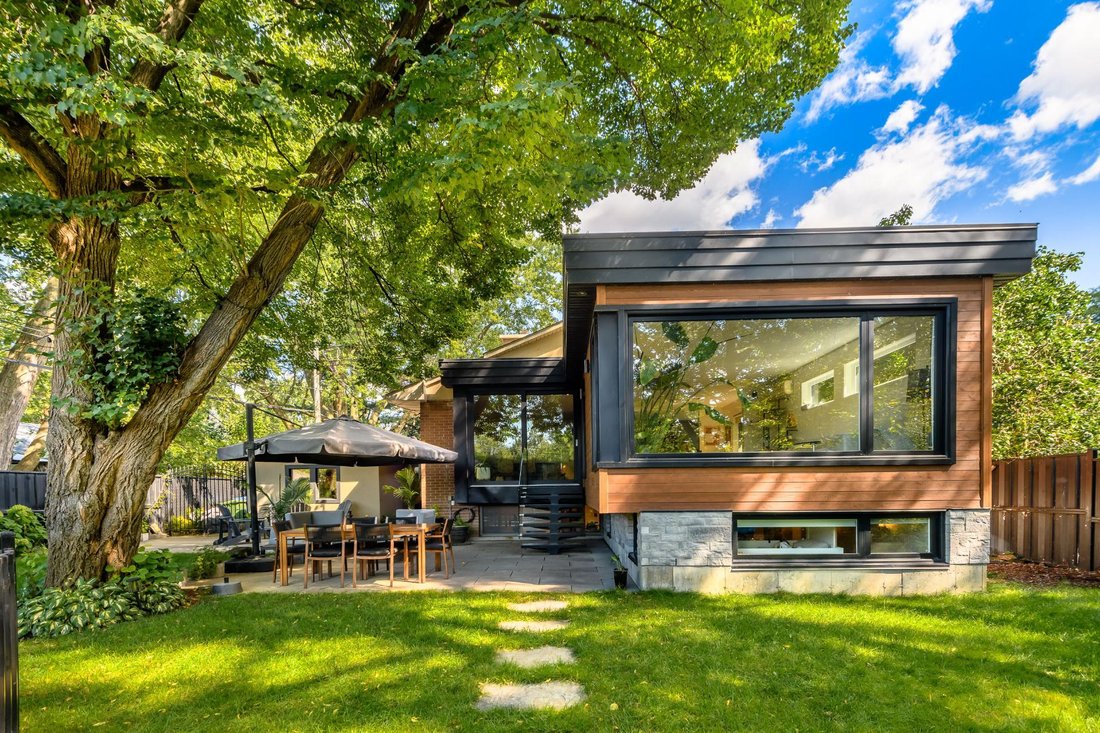 Saint Lambert, Québec In Saint Lambert, Quebec, Canada For Sale (14900477)