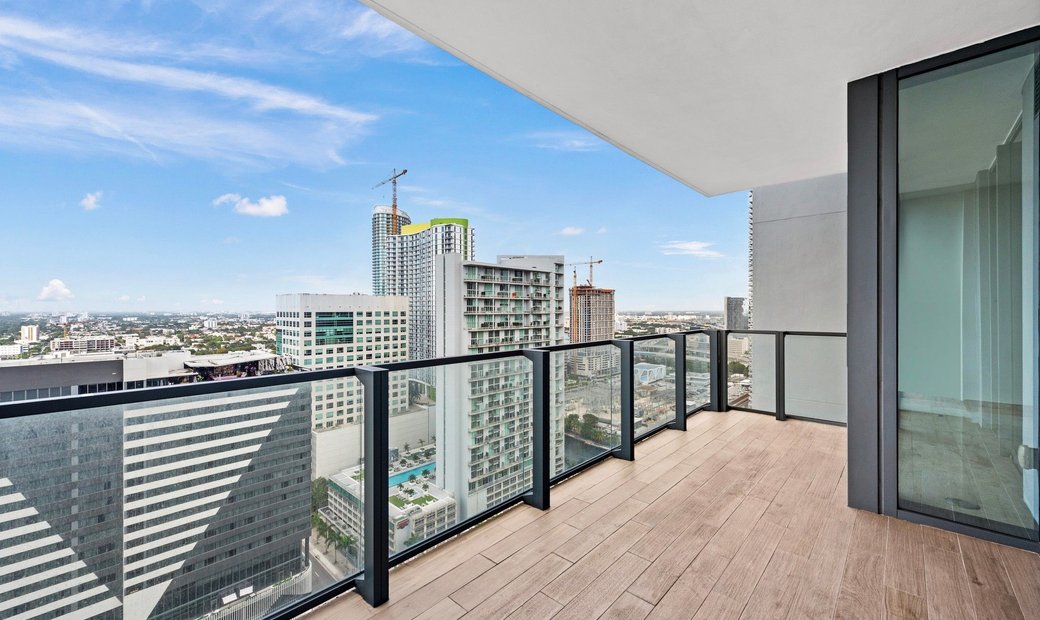 88 Sw 7th St,Miami, Fl, 33130 In Miami, Florida, United States For Sale ...