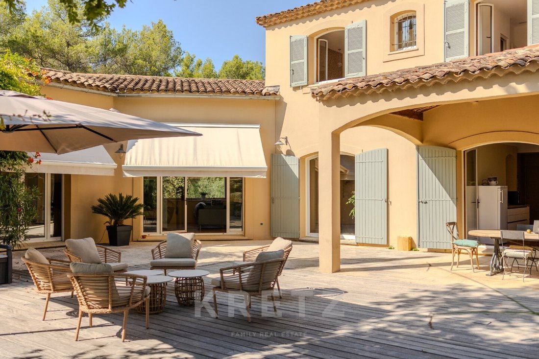 Charming Villa In The In Aix En Provence, Provence Alpes Côte D'azur ...