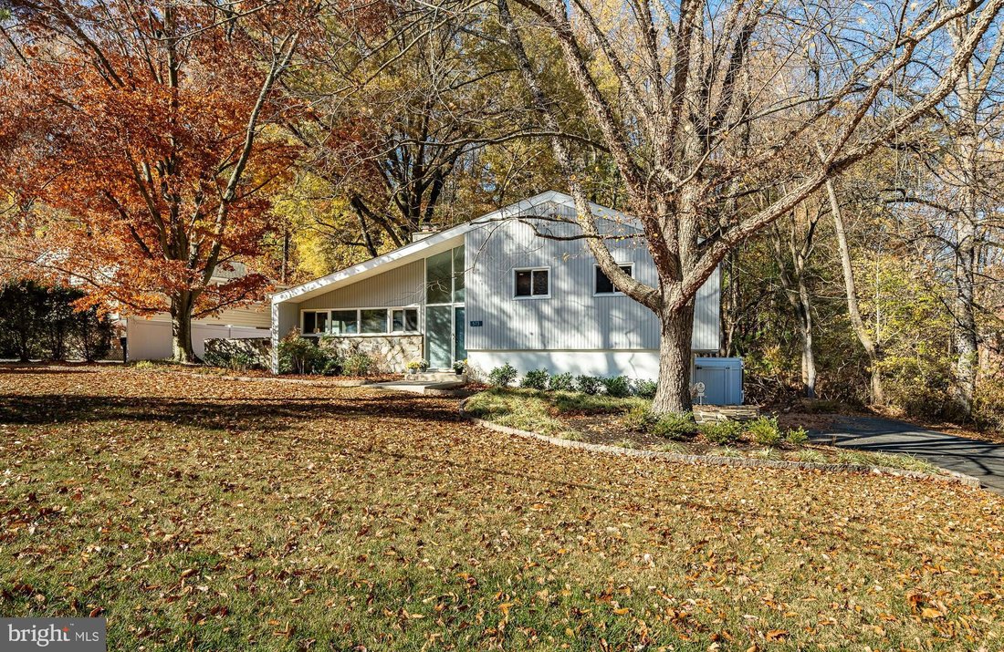 Residential Wayne In Wayne, Pennsylvania, United States For Sale (14901654)