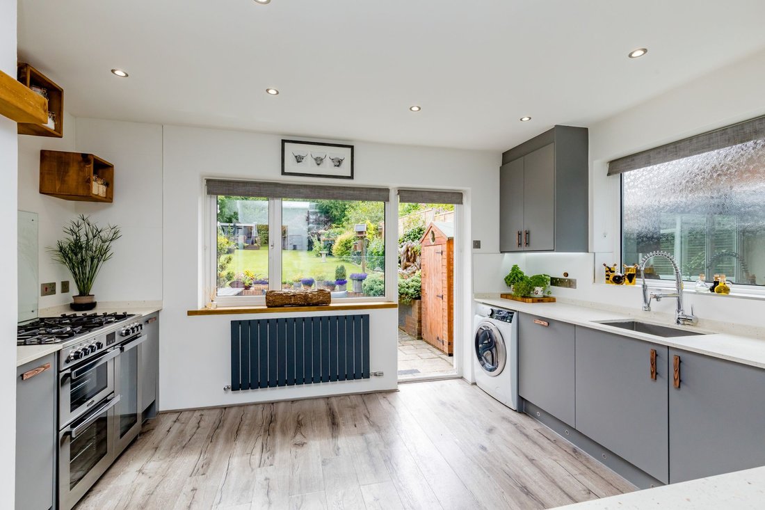 Bungalow Henfield In Small Dole, England, United Kingdom For Sale ...