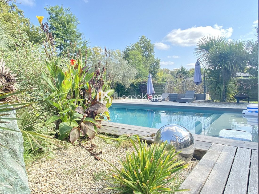 Mios Individuelle In Mios, Nouvelle Aquitaine, France For Sale (14901931)