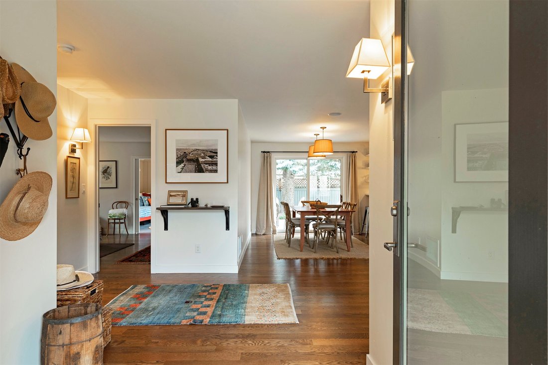 Fully Remodeled Rattlesnake Home In Missoula, Montana, United States ...