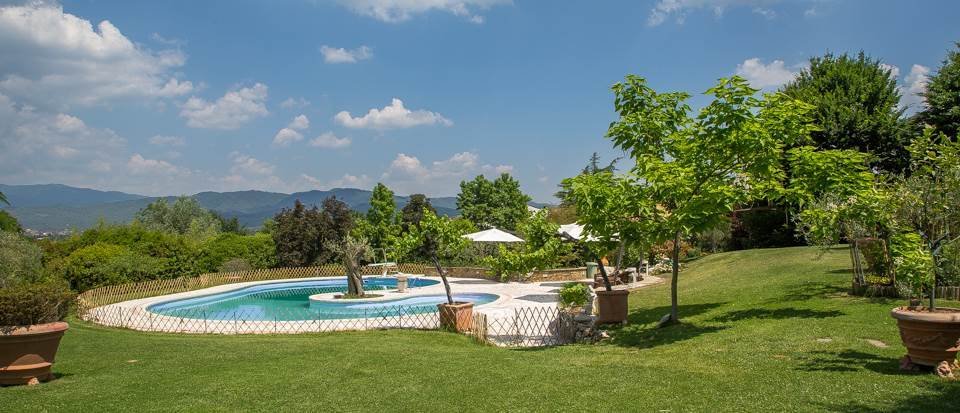 Villa Arezzo In Puglia, Tuscany, Italy For Sale (14907053)