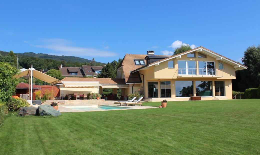 Contemporary Villa Between Lake & In Genolier, Vaud, Switzerland For ...