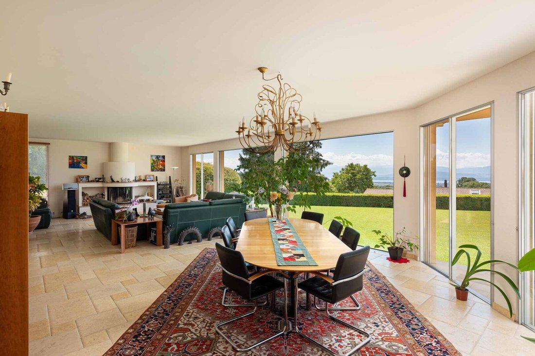 Contemporary Villa Between Lake & In Genolier, Vaud, Switzerland For ...