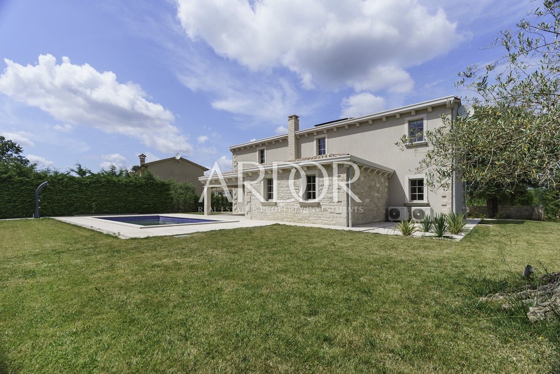 House žminj, 167m2 In žminj, Istria County, Croatia For Sale (14888884)