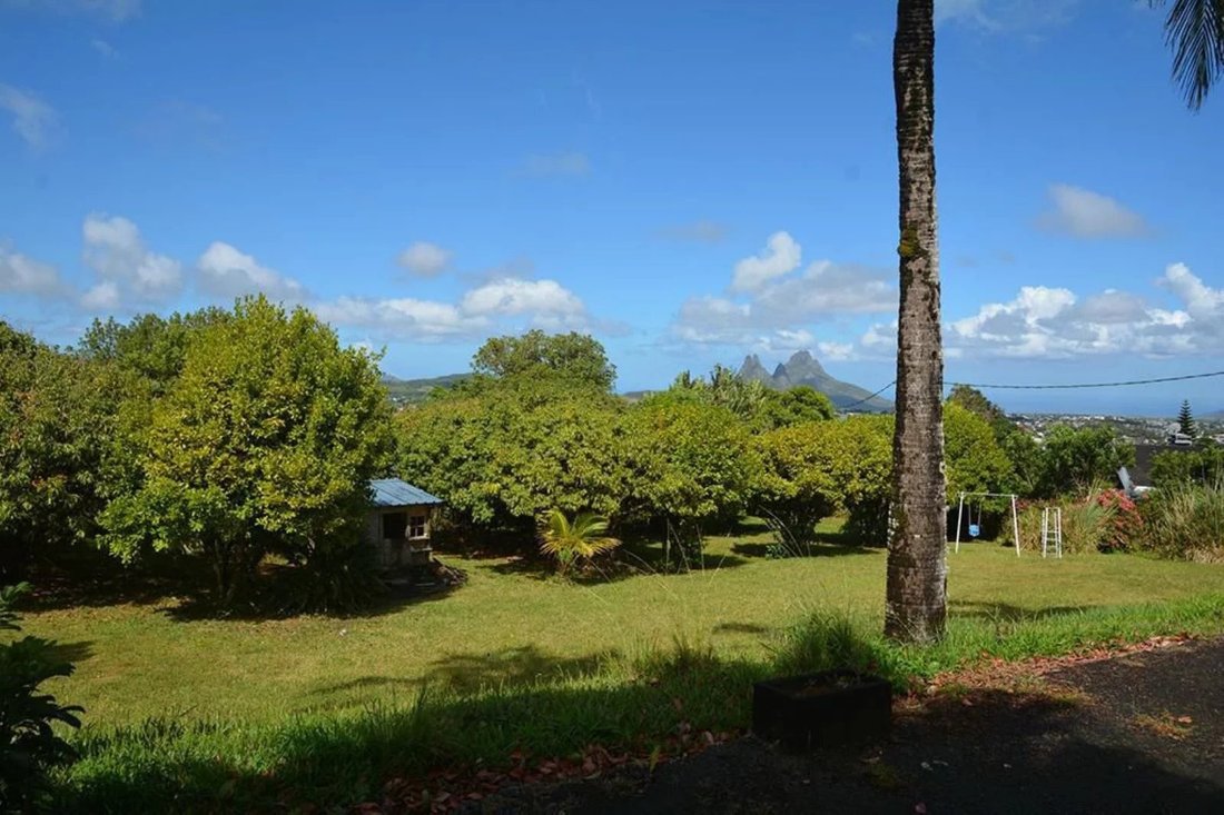 For Sale: Stunning In Vacoas Phoenix, Plaines Wilhems District ...