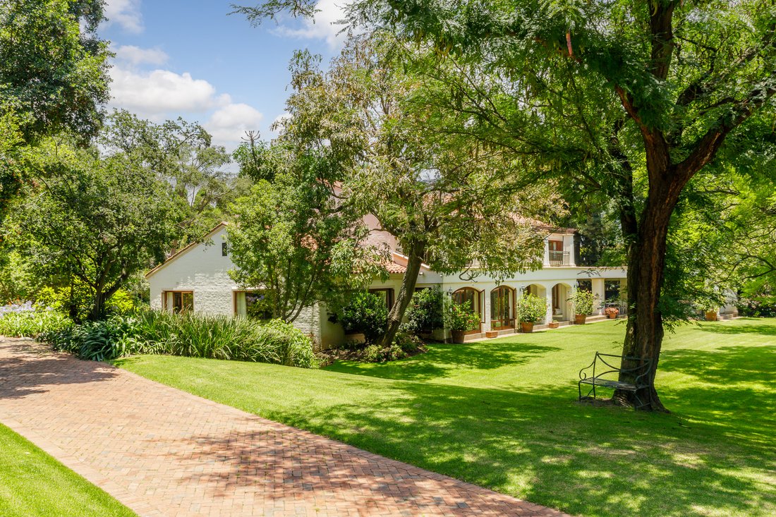 Magnificent Family Home In Park Like Gardens, In Sandton, Gauteng ...
