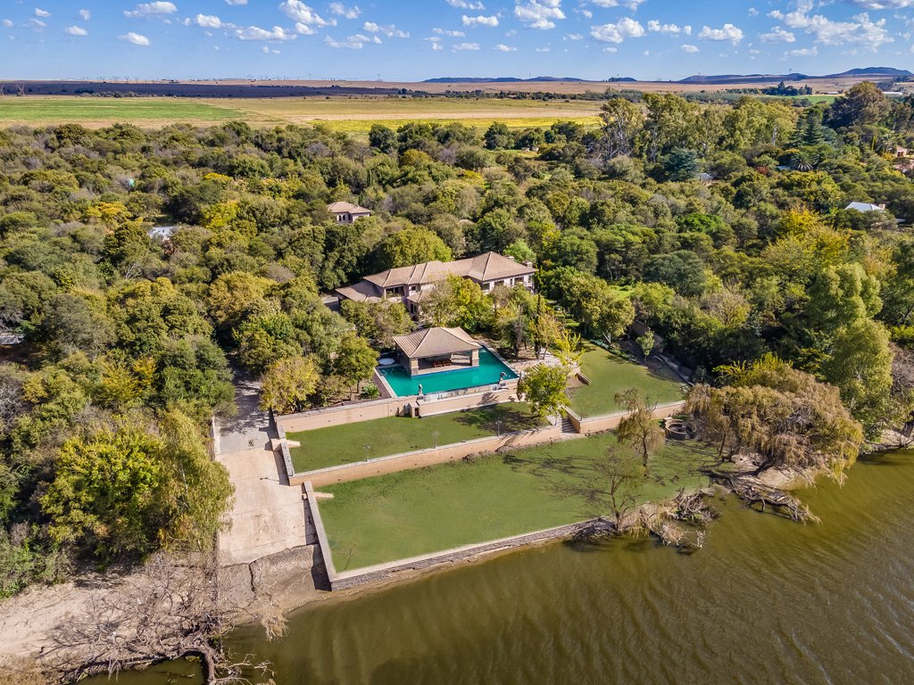 Exceptional One Of A Kind Villa In Parys, Free State, South Africa For ...