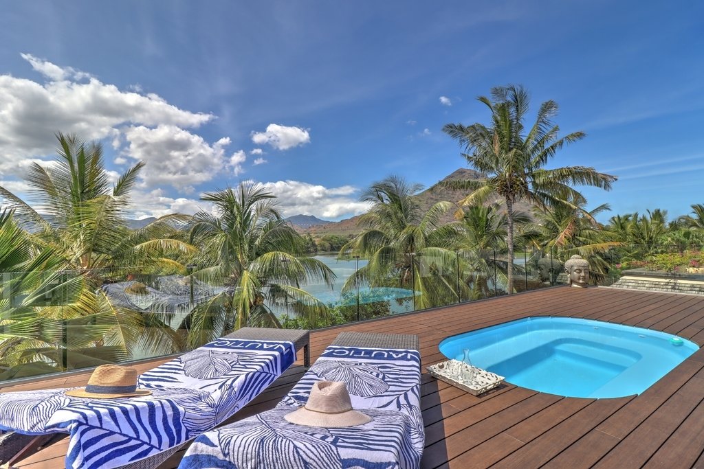 4 Bedroom Penthouse For Sale In In Tamarin, Rivière Noire District ...