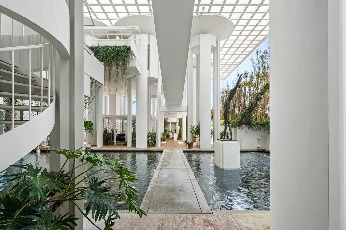 Entelechy Ii: Architect John Portman's In Sea Island, Georgia, United ...