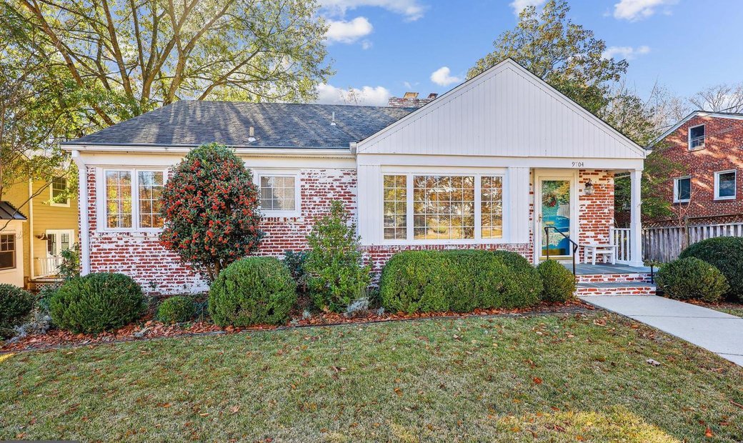 Charming Lovingly Maintained Rambler In Bethesda, Maryland, United ...