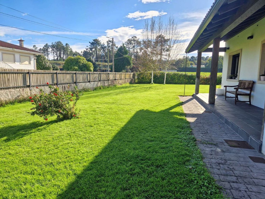 Teo House In Calo, Teo, Spain For Sale (14936840)