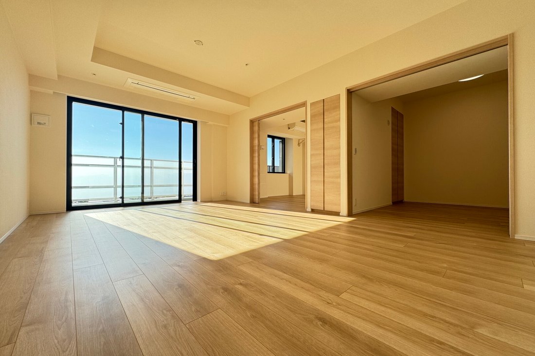 Branz Tower Toyosu In Koto City, Tokyo, Japan For Sale (14944396)