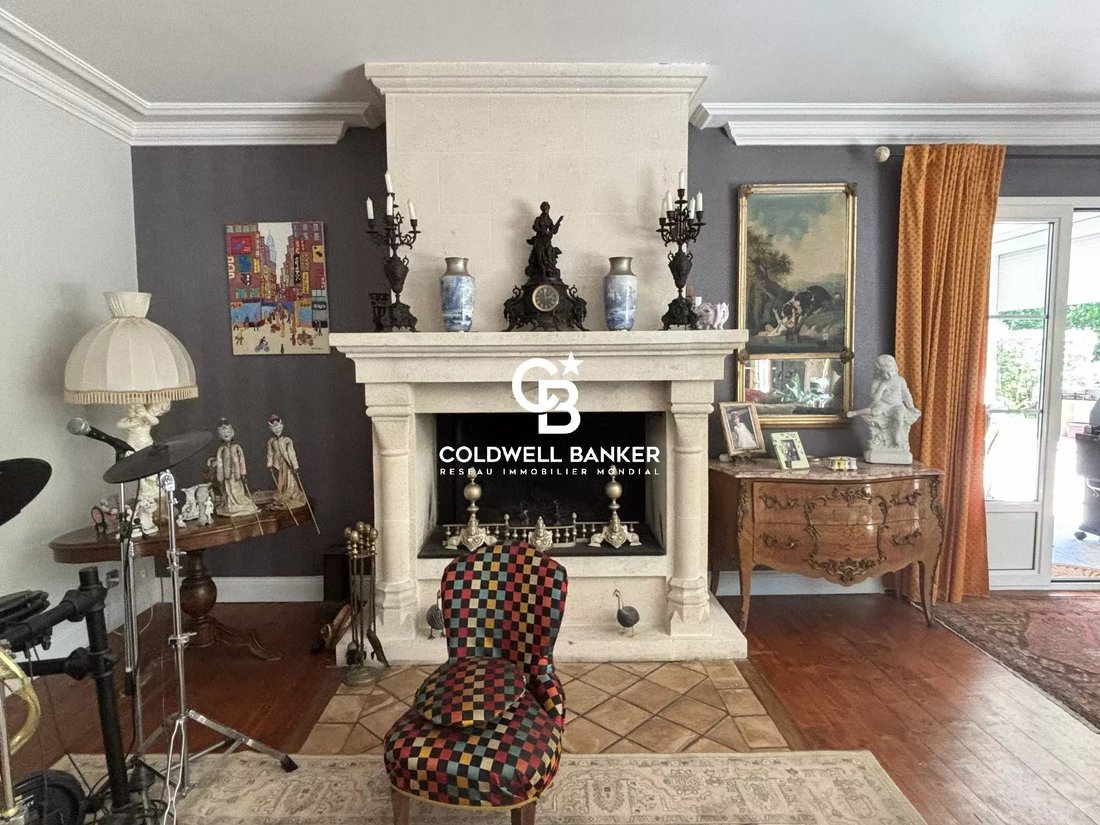 Mios House In Mios, Nouvelle Aquitaine, France For Sale (14927270)