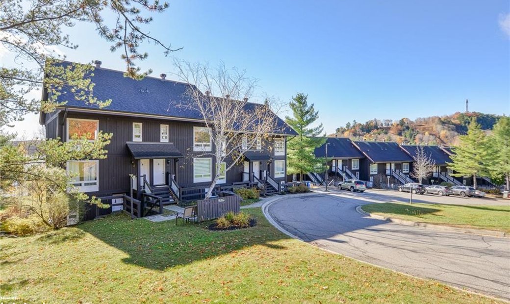 4 Turner Drive In Huntsville, Ontario, Canada For Sale (14864740)