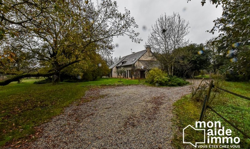 Rodelle House In Rodelle, Occitanie, France For Sale (14950471)