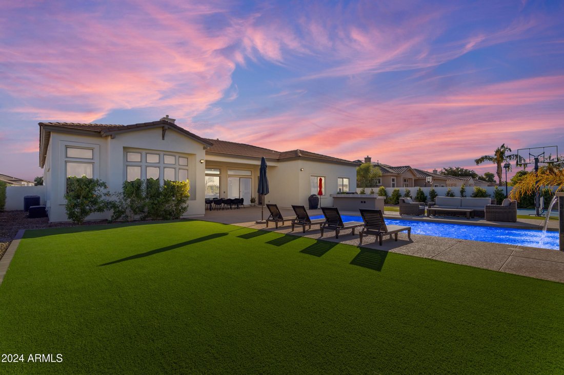 Residential Gilbert In Gilbert, Arizona, United States For Sale (14950364)