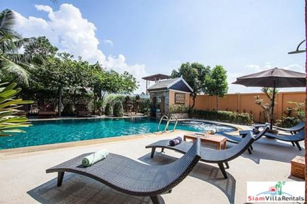 Beverly Thai House Pool Villa Luxurious 5 Bedrooms In Chon Buri ...