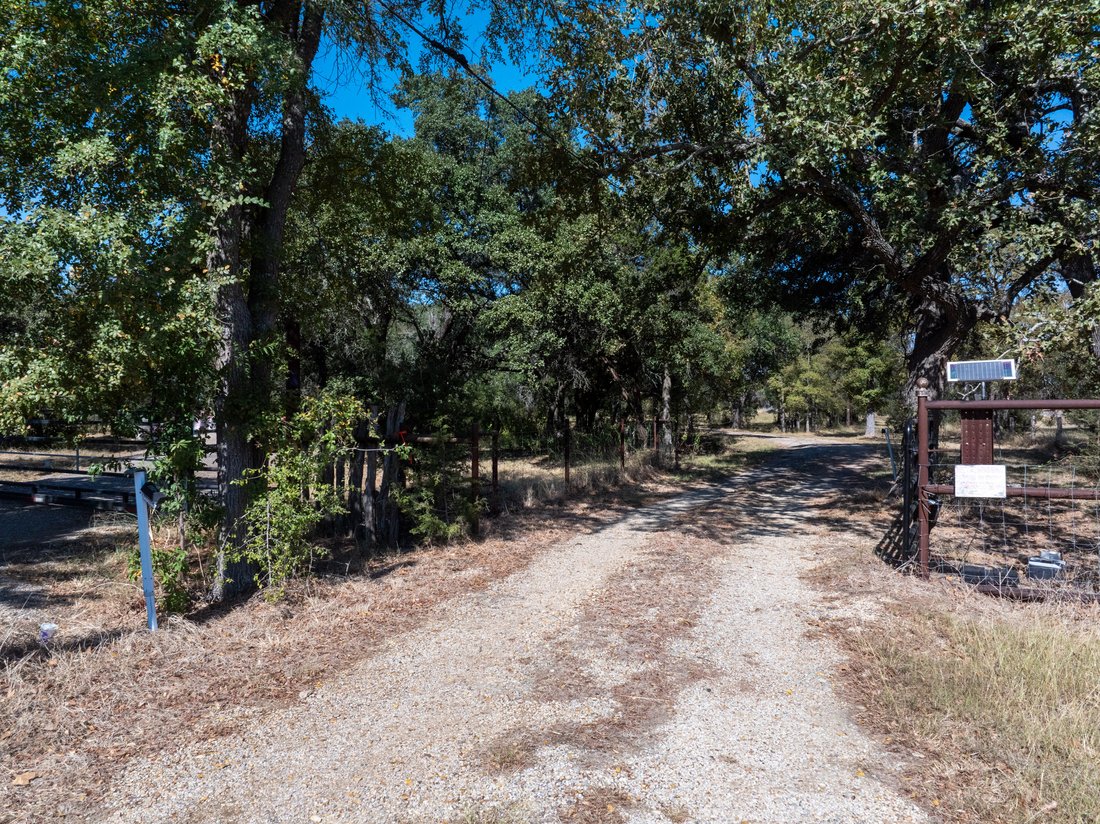 Stillhouse Hollow Homestead In Salado, Texas, United States For Sale ...