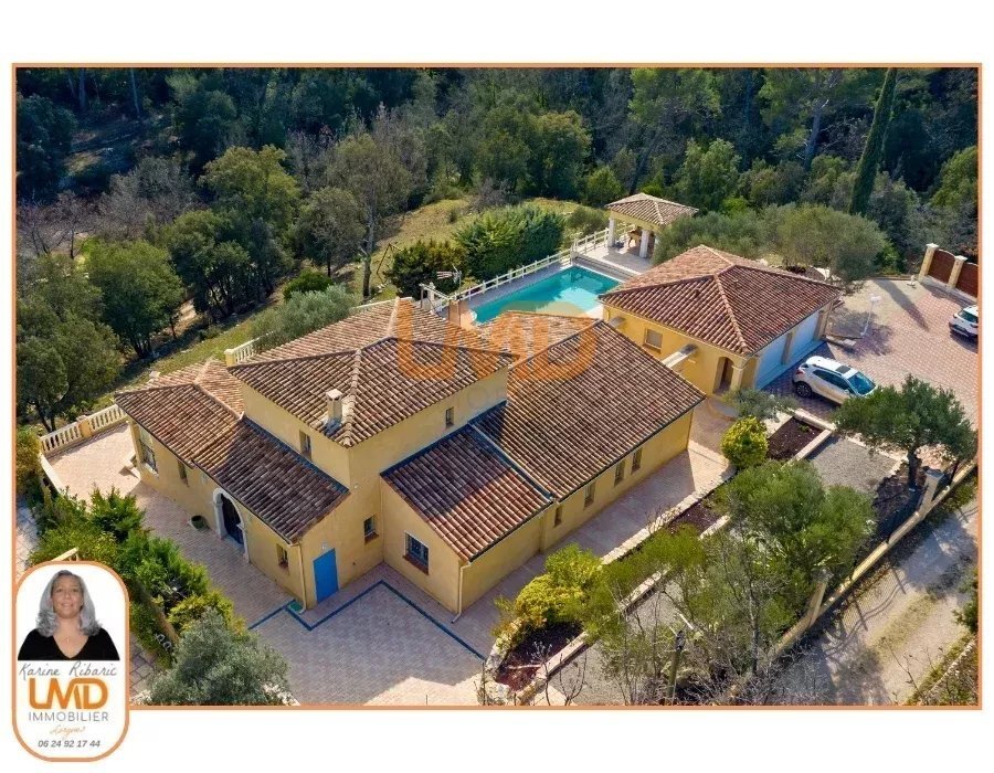 Stunning Lorgues Villa With In Lorgues, Provence Alpes Côte D'azur ...