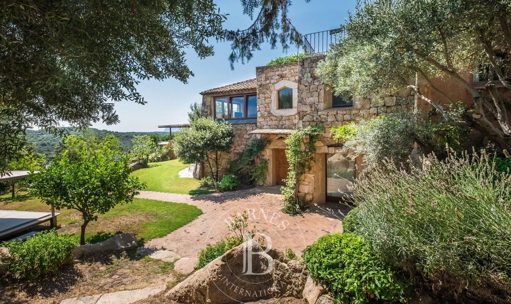 Villa Sirena | Porto Cervo | Pevero Golf In Golfo Pevero, Sardinia ...
