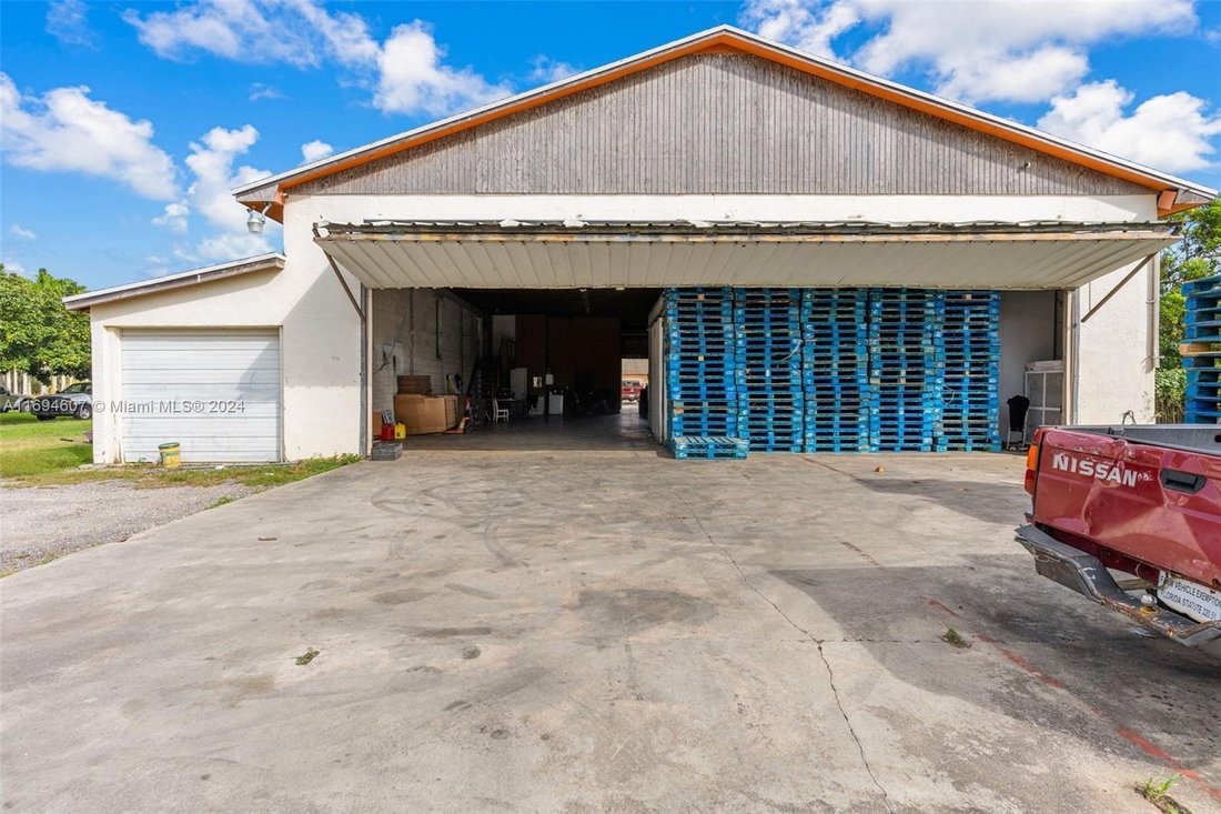 Nearly 20 Acre Compound In Redland In Miami, Florida, United States For ...