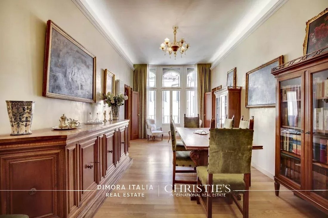 Piano Nobile Querini In Venice, Veneto, Italy For Sale (13861838)