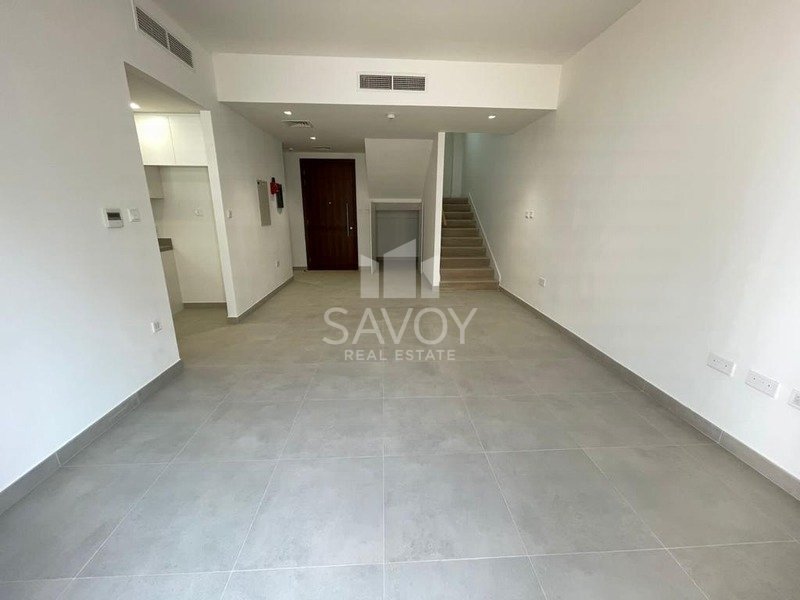 Luxurious 4 Bhk Villa Spacious In Al Layyan, Abu Dhabi, United Arab ...