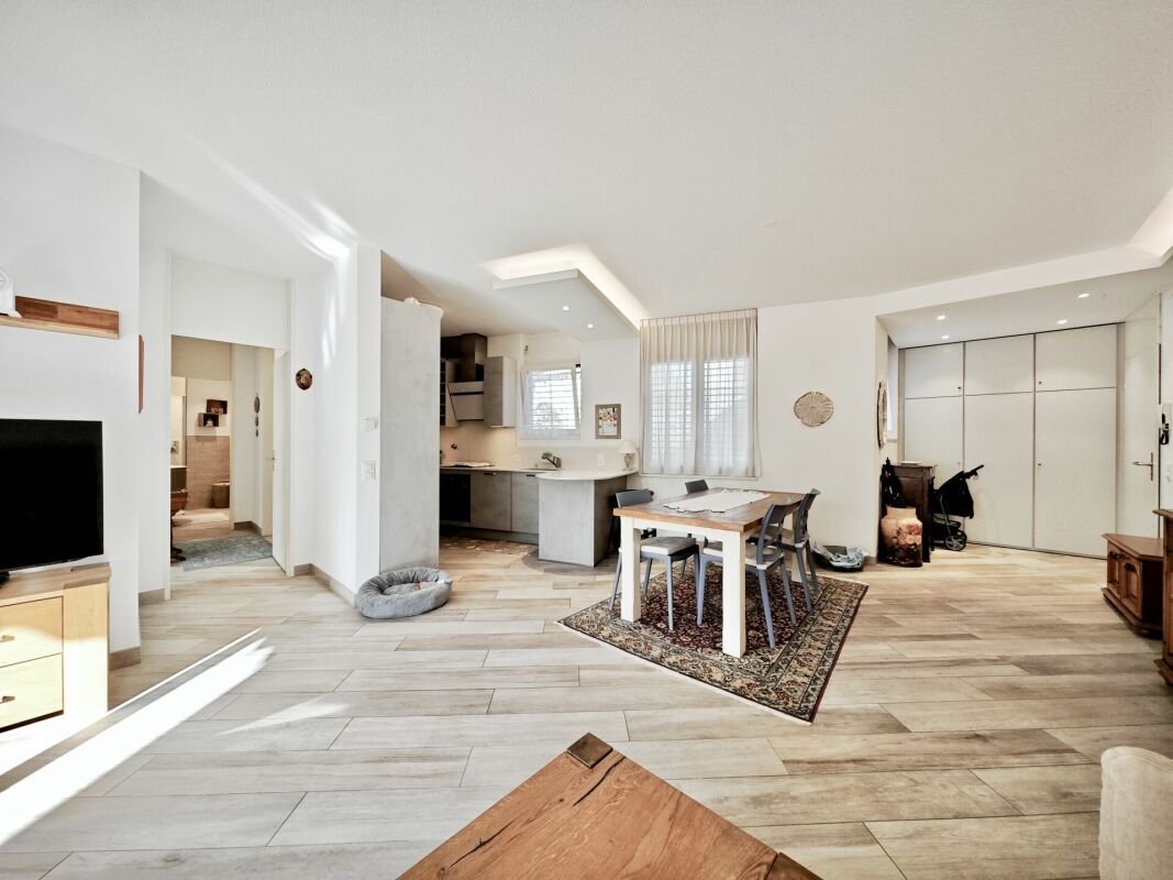 Lugano City Center: Renovated Apartment With 2 Parking In Lugano ...