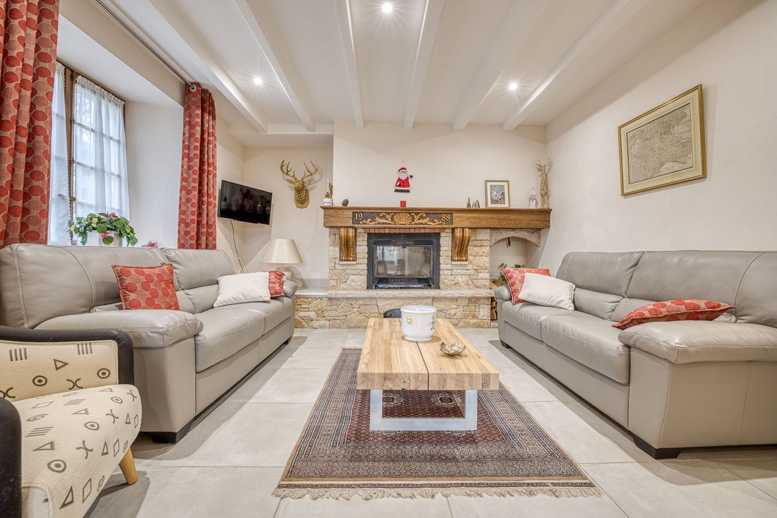 23 Km Von Annecy Und 32 Km Von In Annecy, Auvergne Rhône Alpes ...